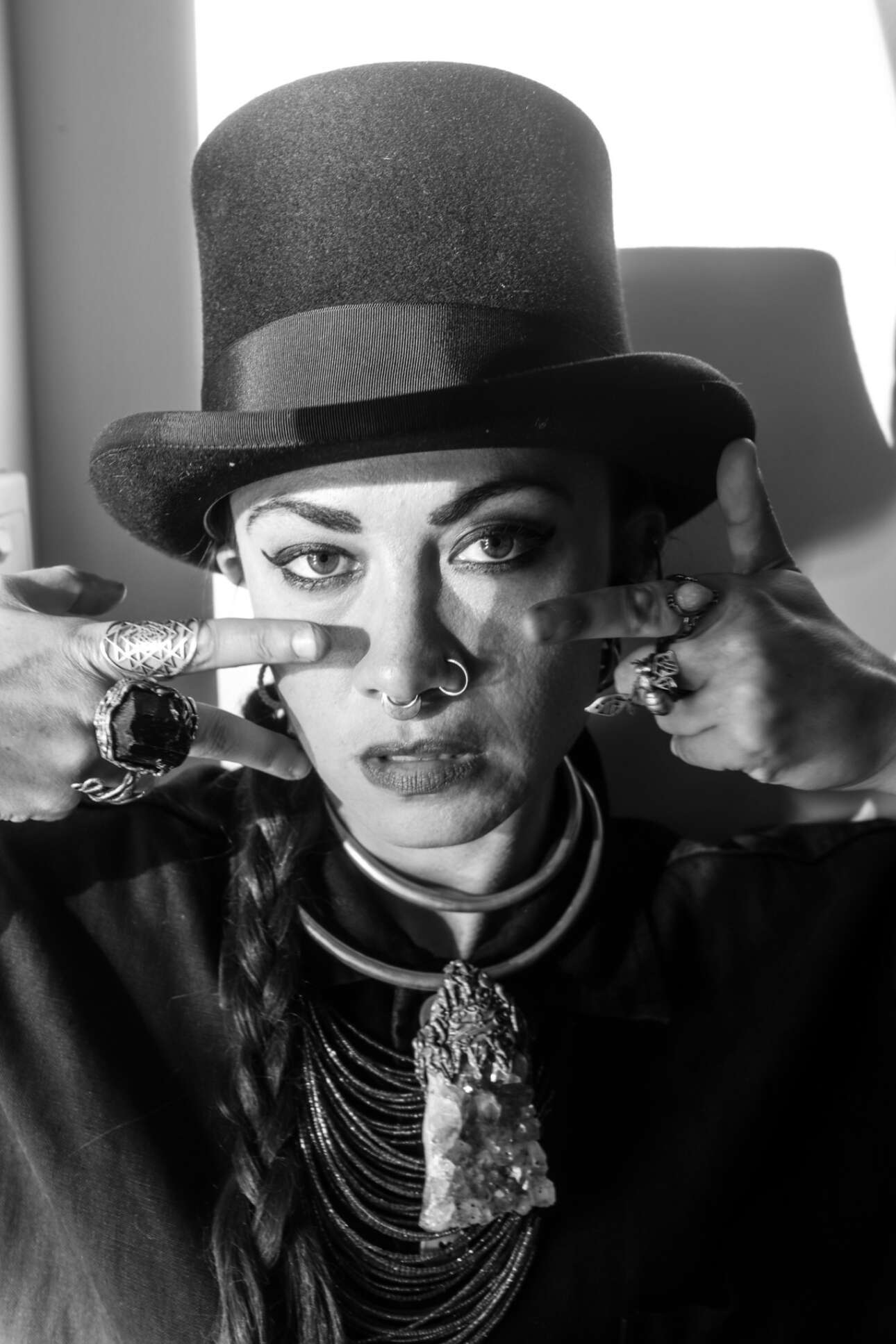 Meet Moana Mayatrix – CanvasRebel Magazine