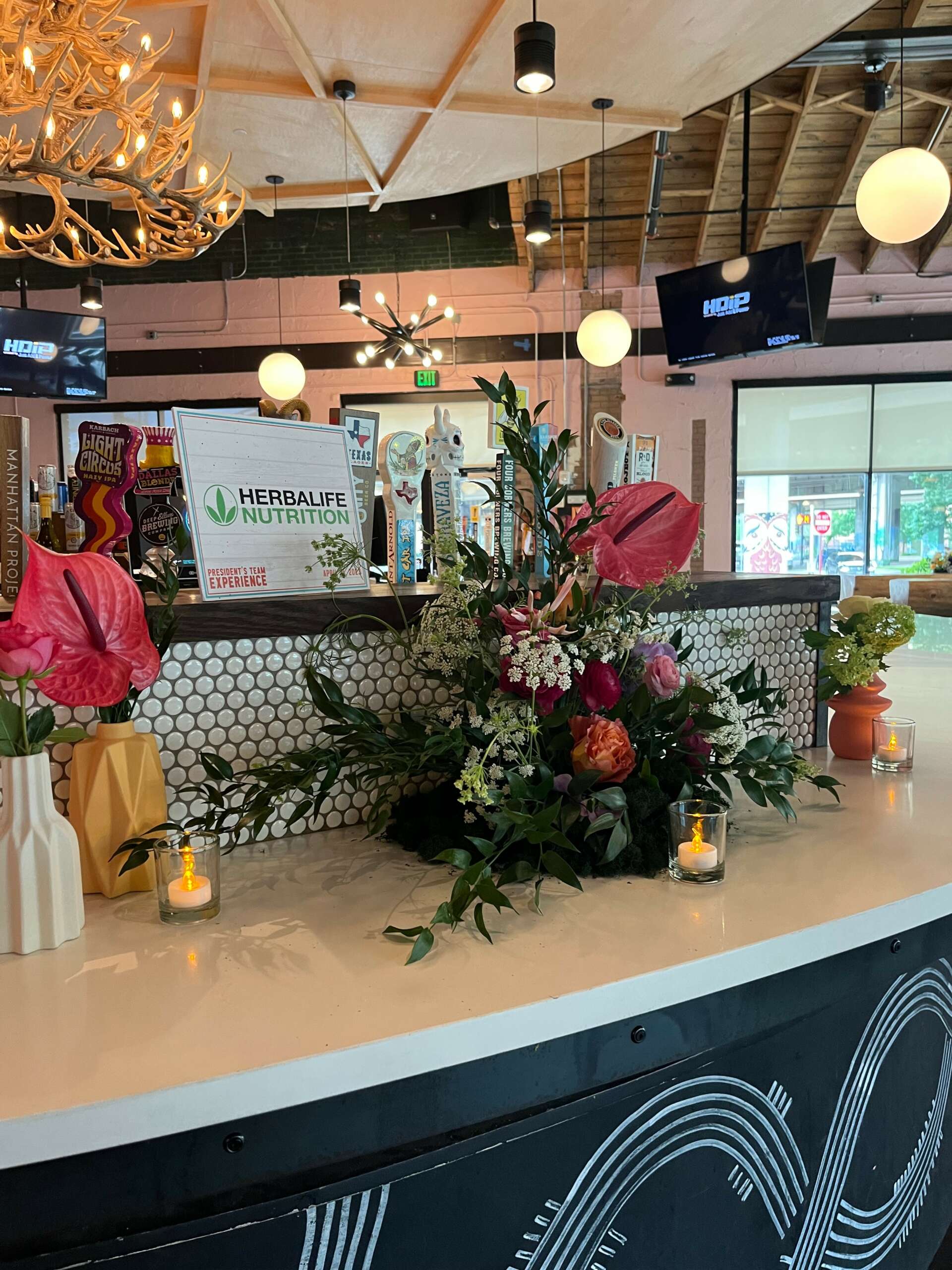 Meet Olivia Sweet – CanvasRebel Magazine