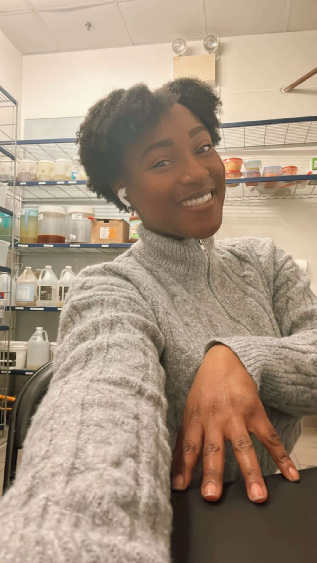 Meet Jasmine Kelly – CanvasRebel Magazine