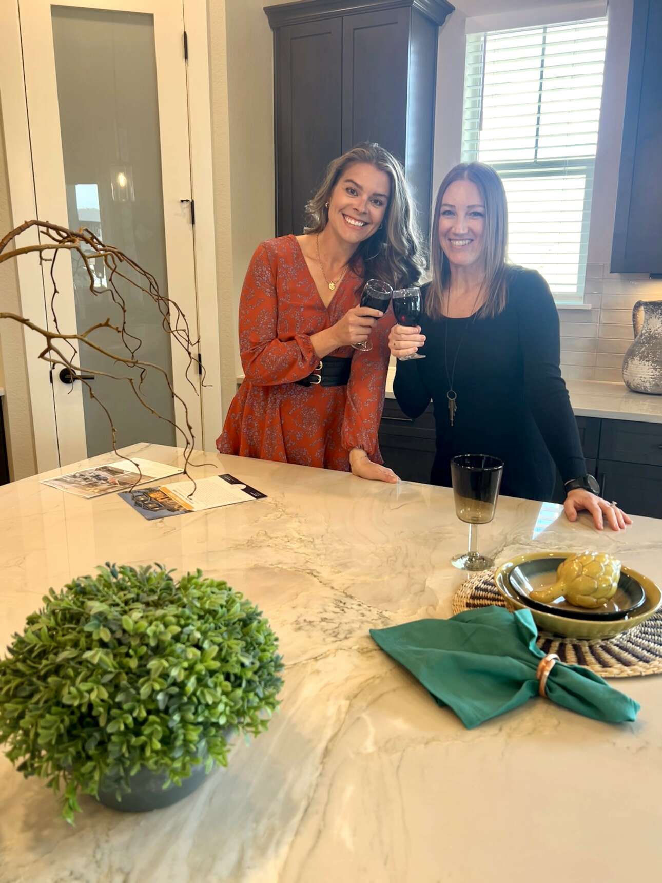 Meet Sarah Leader - CanvasRebel Magazine