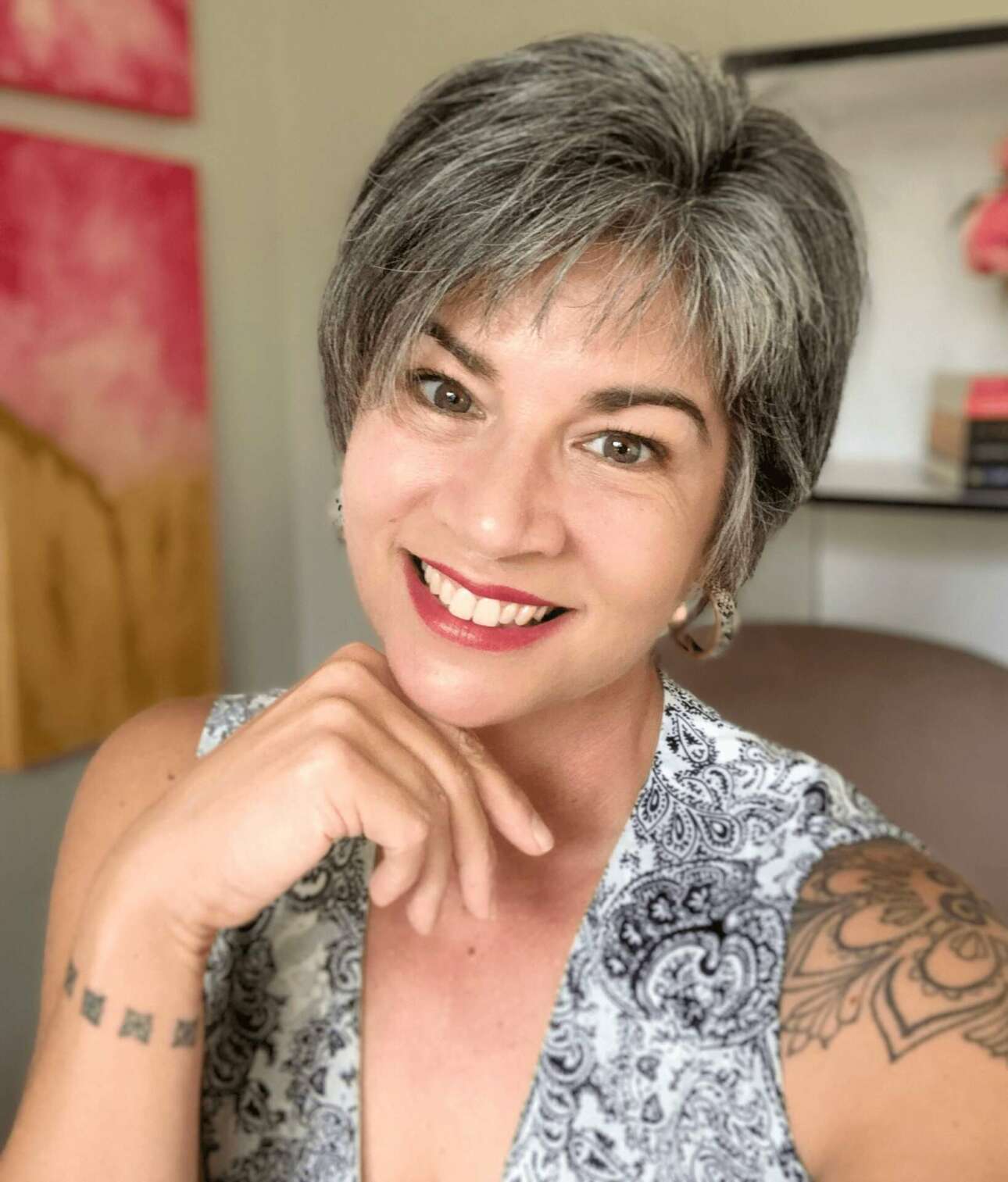 Meet Elle Nagy – CanvasRebel Magazine