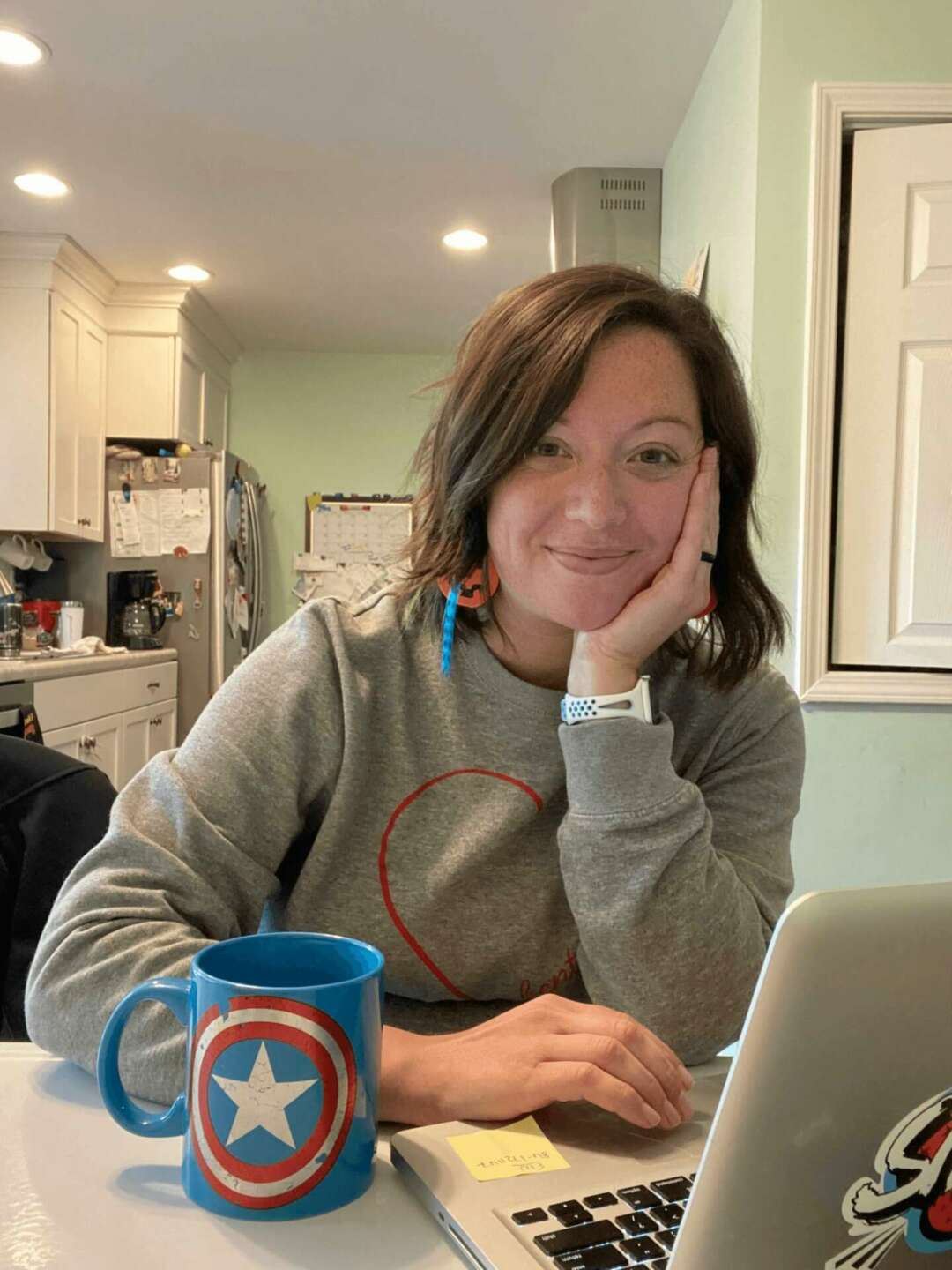 Meet Sara Hall – CanvasRebel Magazine