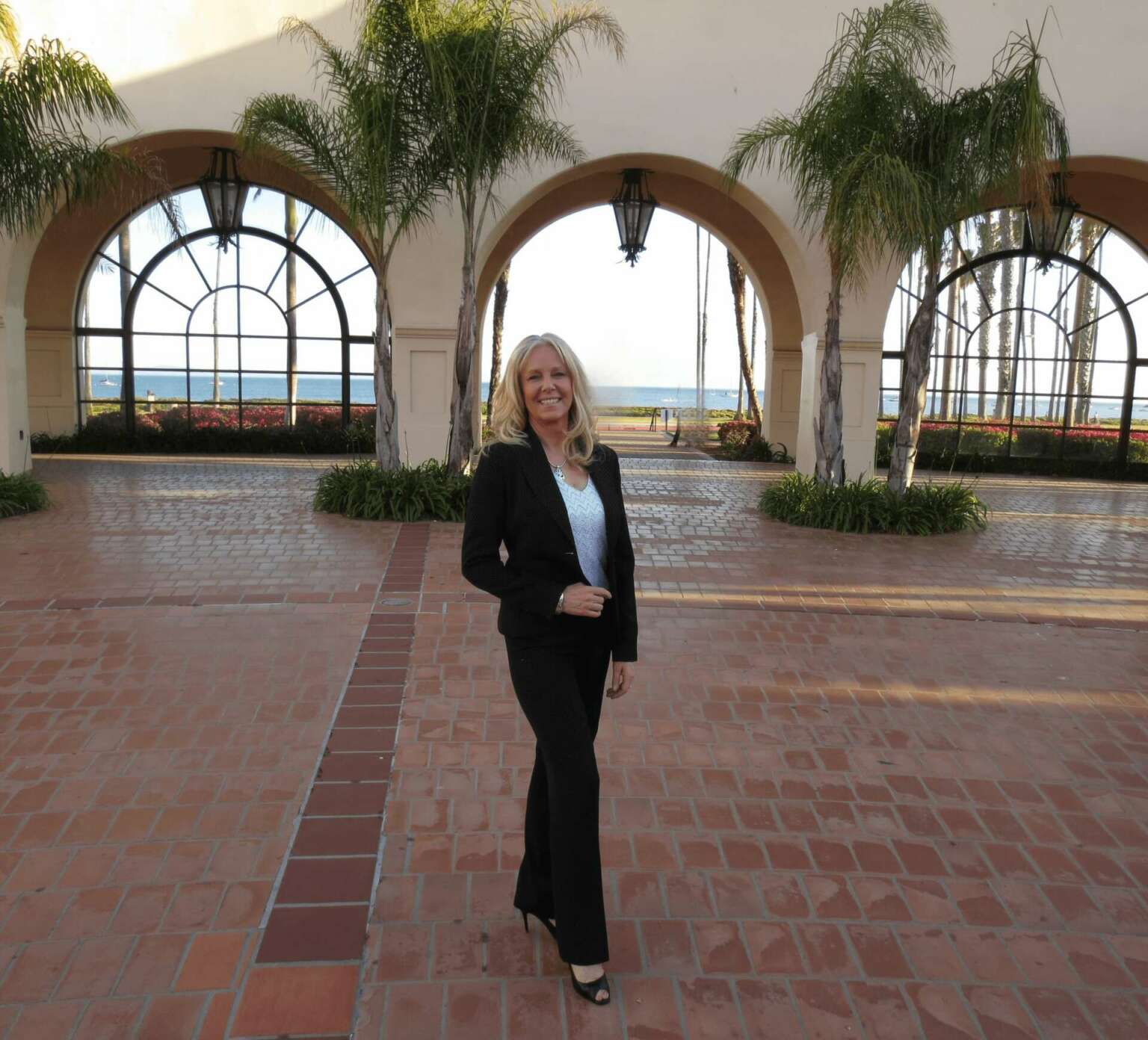 Meet Peggy Phillips - CanvasRebel Magazine