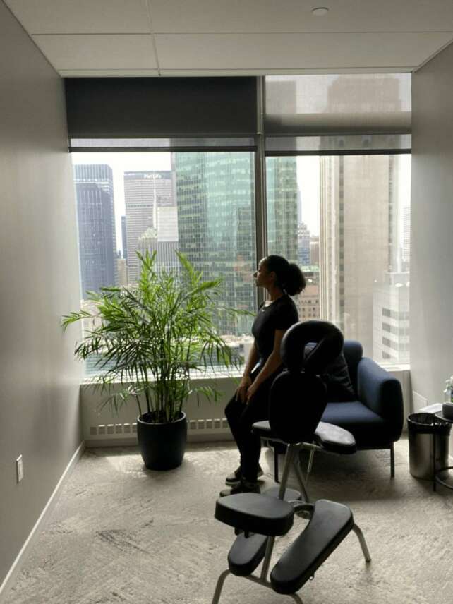 Meet Sarah Roman - CanvasRebel Magazine