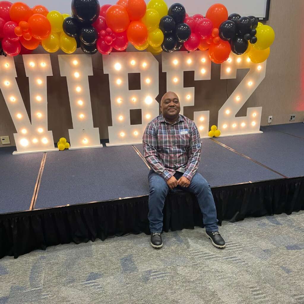 Meet Clinton Cohen III – CanvasRebel Magazine