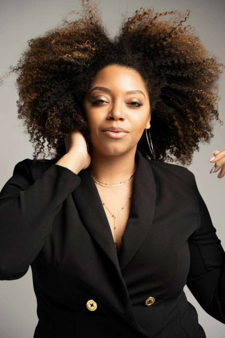 Meet Destiny Nicole – CanvasRebel Magazine