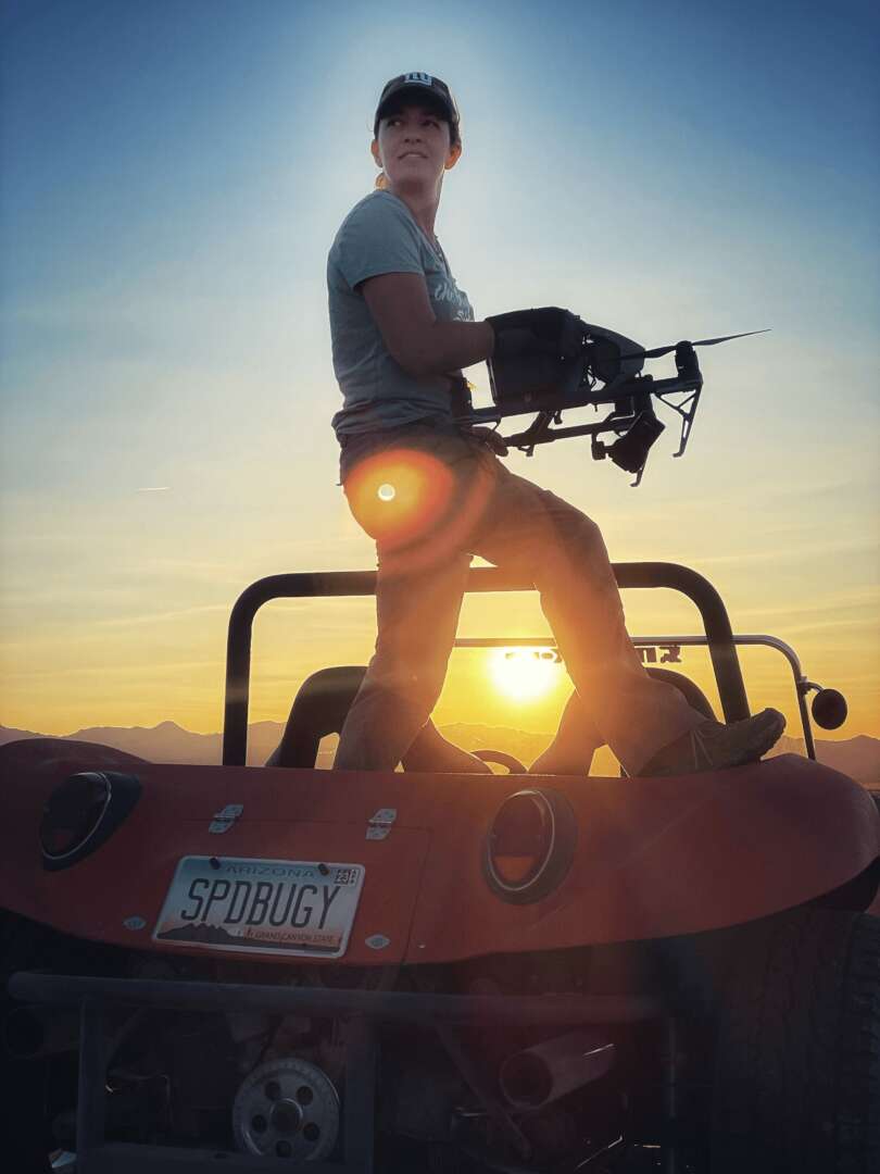 Meet Jennifer Hook – CanvasRebel Magazine