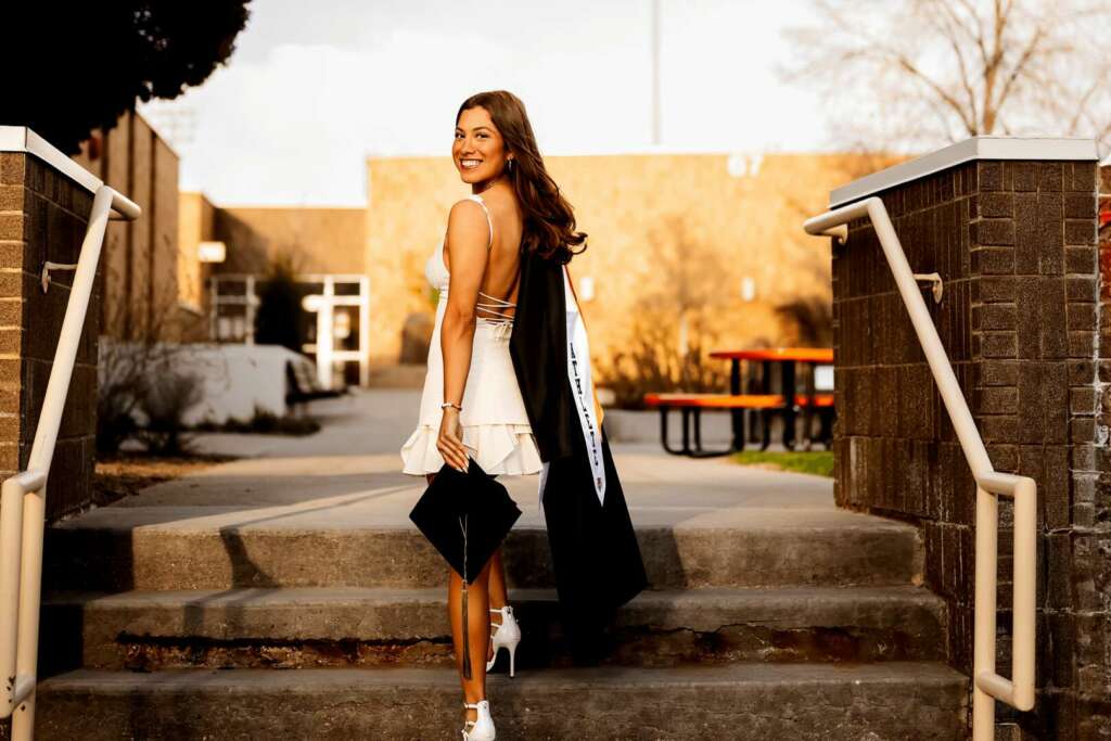 Meet Sarah Carpenter – CanvasRebel Magazine