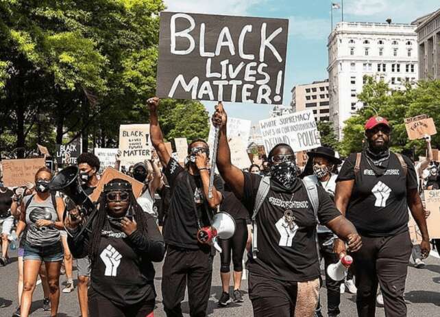 Meet BRANDON ELLIOTT – CanvasRebel Magazine