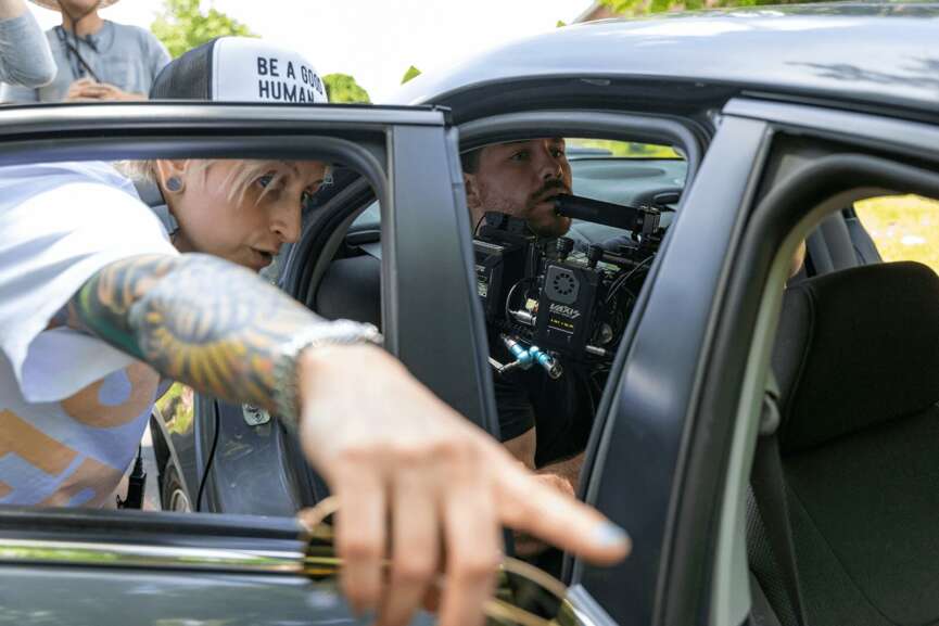 Meet Jennifer Cooney - CanvasRebel Magazine