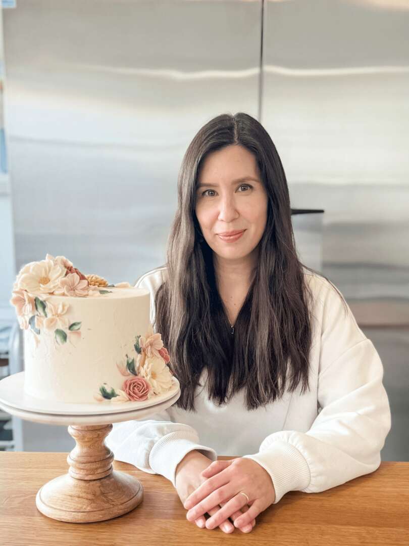 Meet Lara Martins – CanvasRebel Magazine