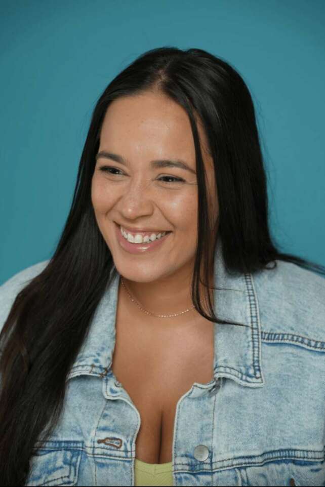 Meet Dina Cruz – CanvasRebel Magazine