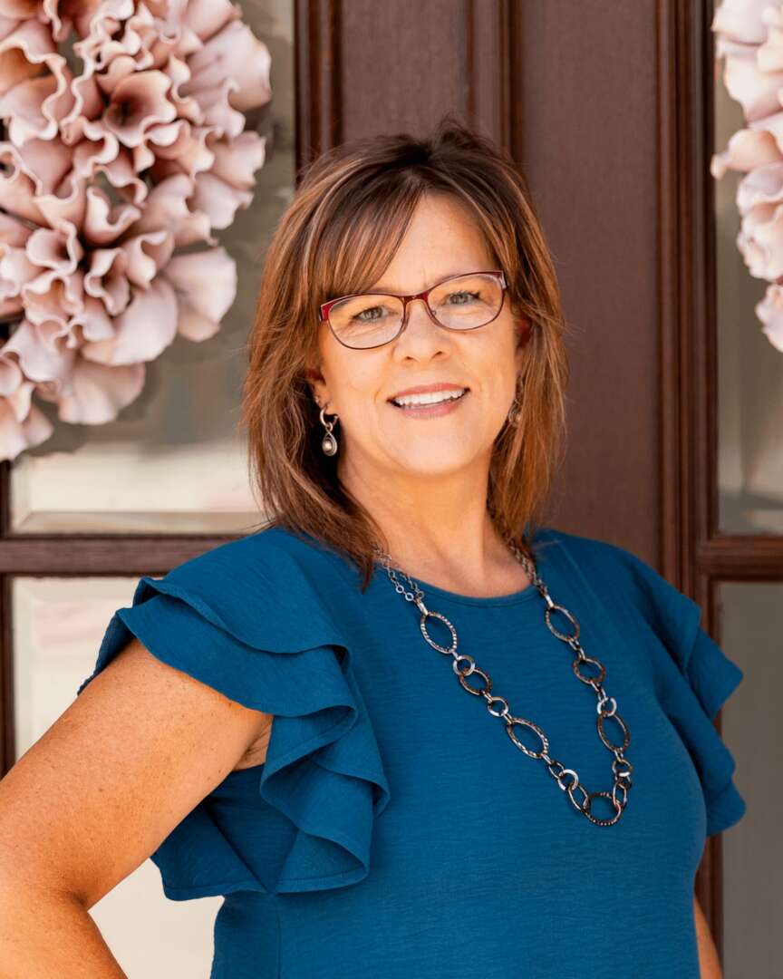 Meet Susan Sigler – CanvasRebel Magazine