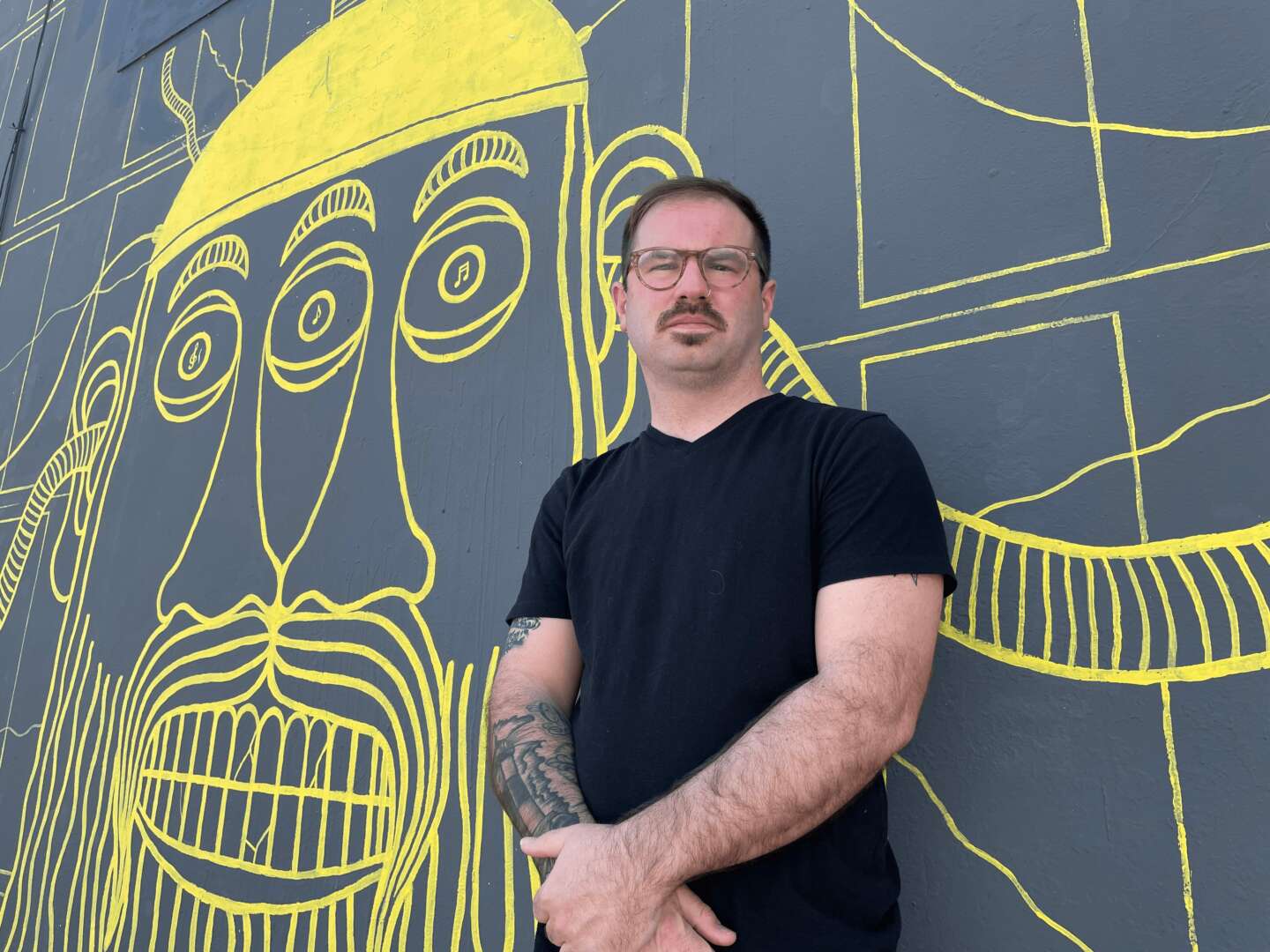 Meet Sean Hamilton – CanvasRebel Magazine