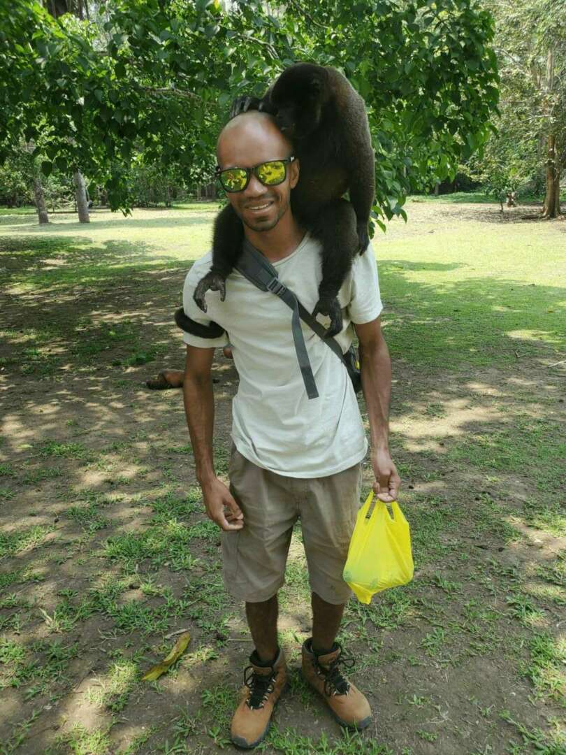 Meet Edwin Reyes – CanvasRebel Magazine