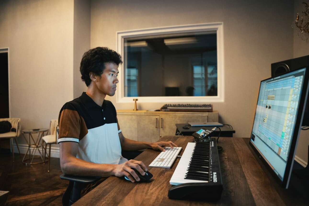 Meet Jake Jeong – CanvasRebel Magazine