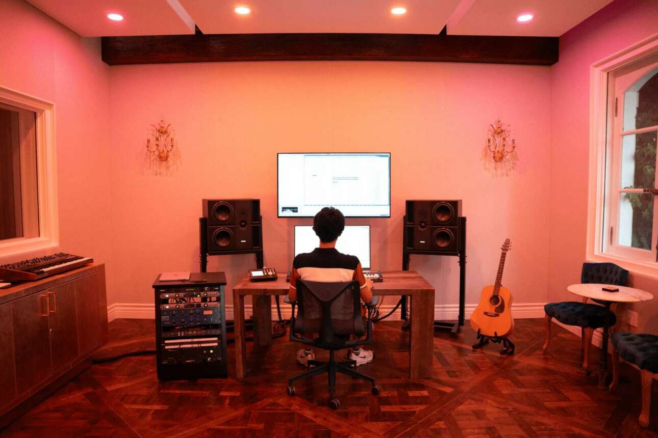 Meet Jake Jeong – CanvasRebel Magazine