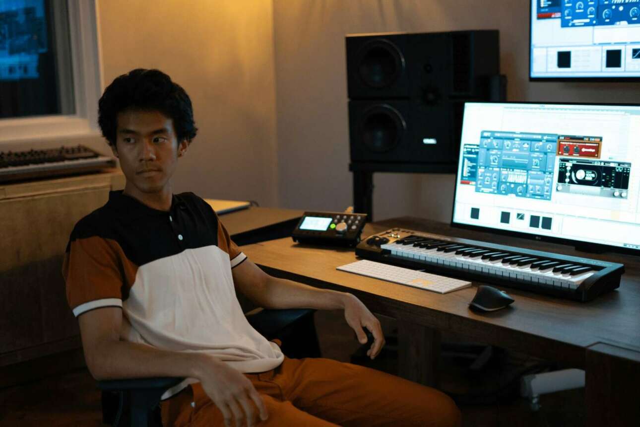 Meet Jake Jeong – CanvasRebel Magazine