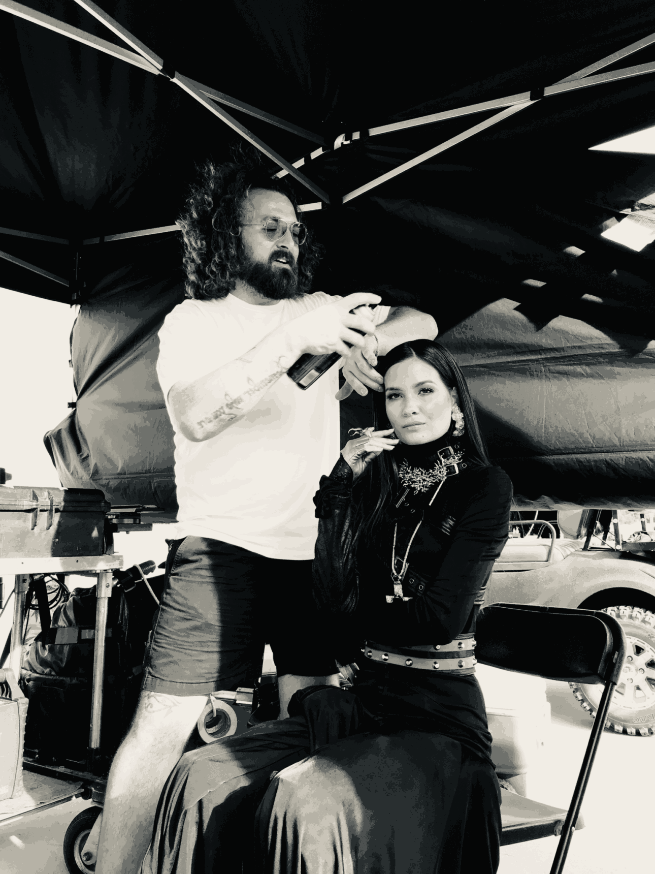 Meet Robert Rea – CanvasRebel Magazine