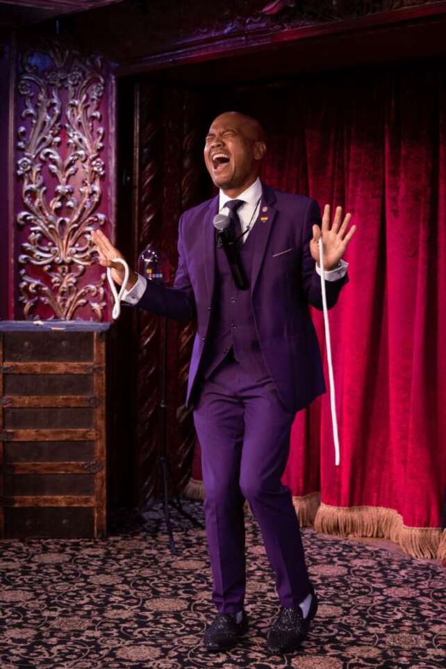 Meet Jonathan Molo – CanvasRebel Magazine