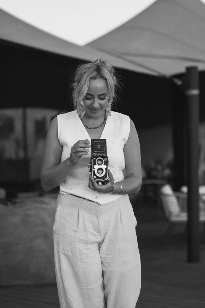 Meet June van der Walt – CanvasRebel Magazine
