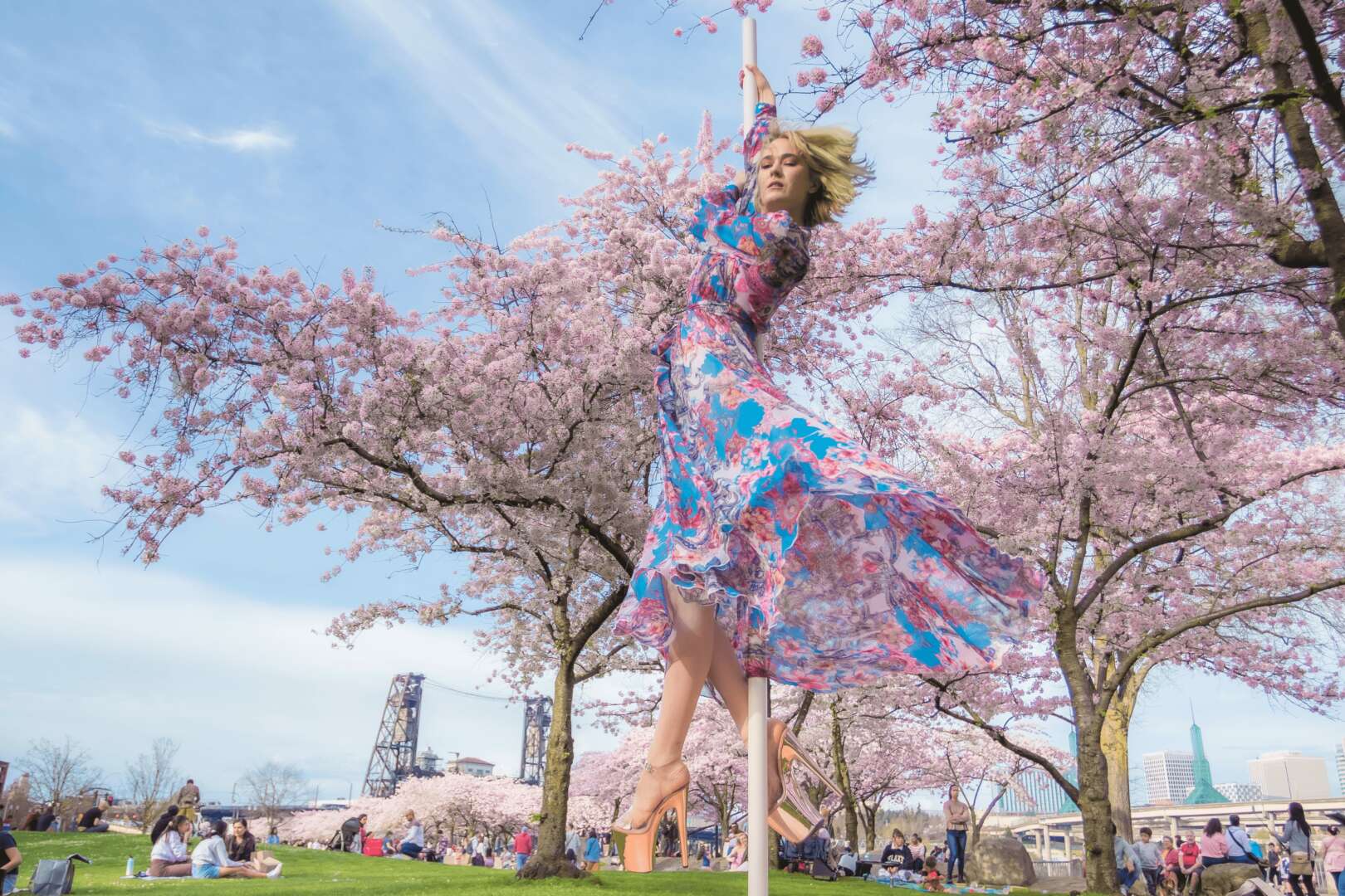 Meet Rachel Warden – CanvasRebel Magazine