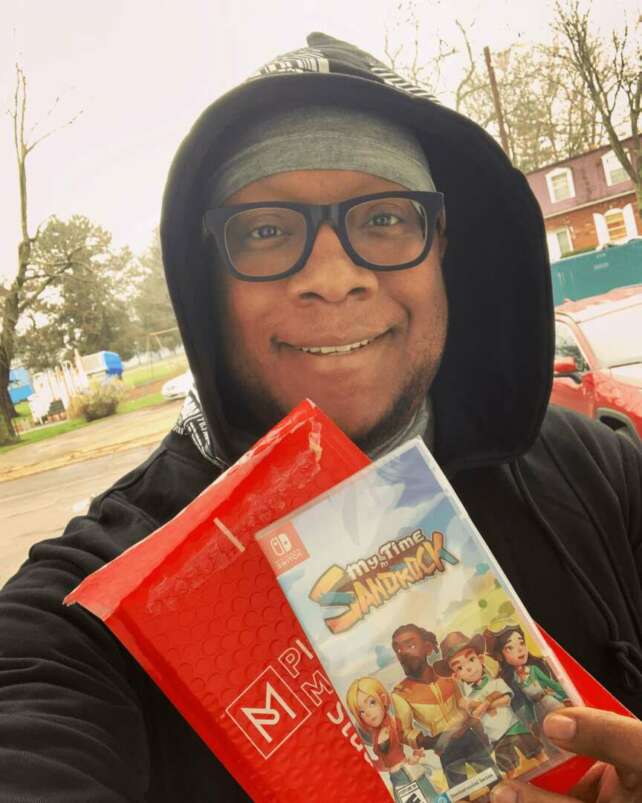 Meet Gerald Hill – CanvasRebel Magazine