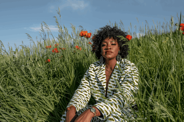 Meet Nilaja Montgomery – CanvasRebel Magazine