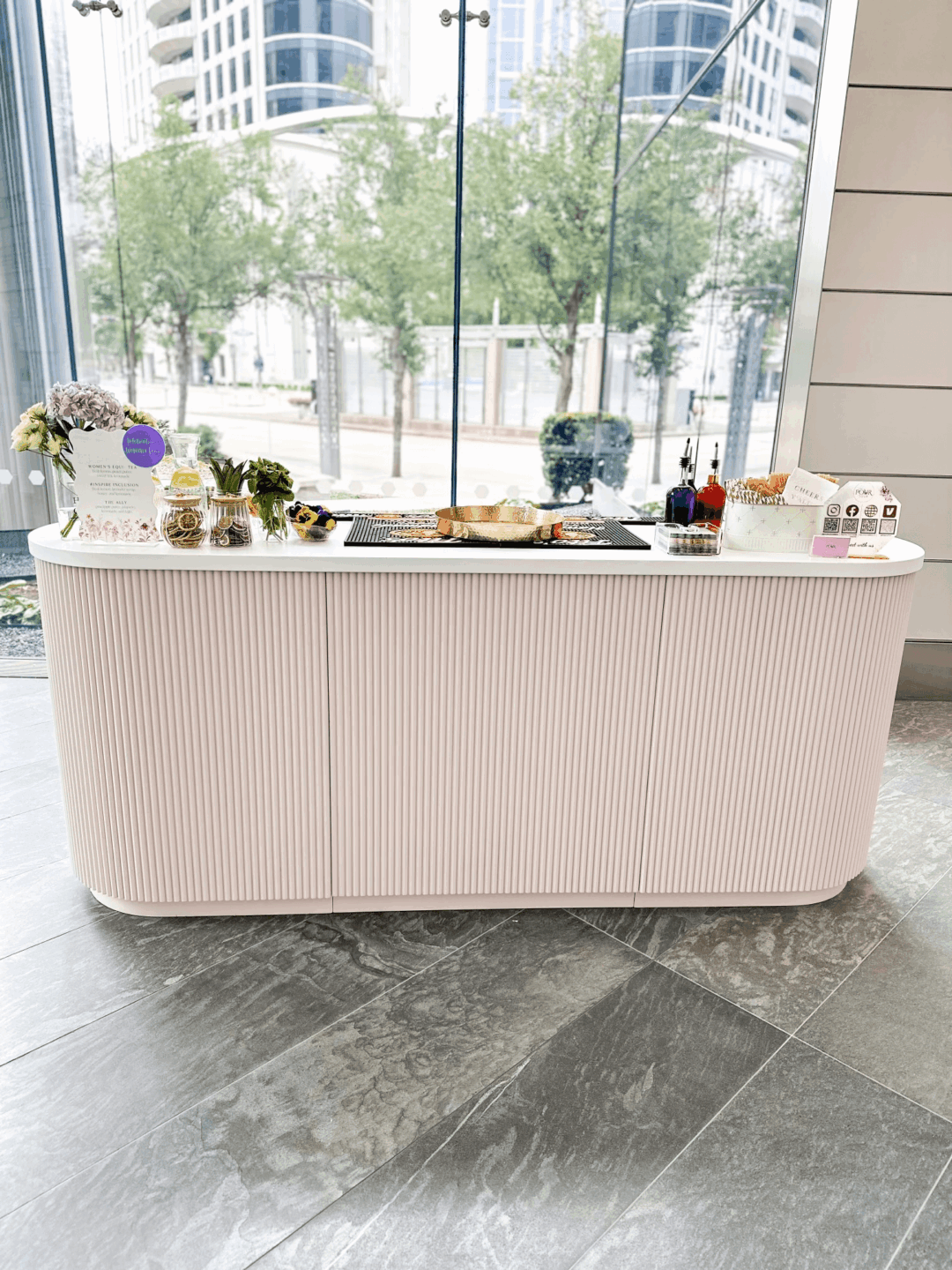 Meet Caitlin Turner – CanvasRebel Magazine