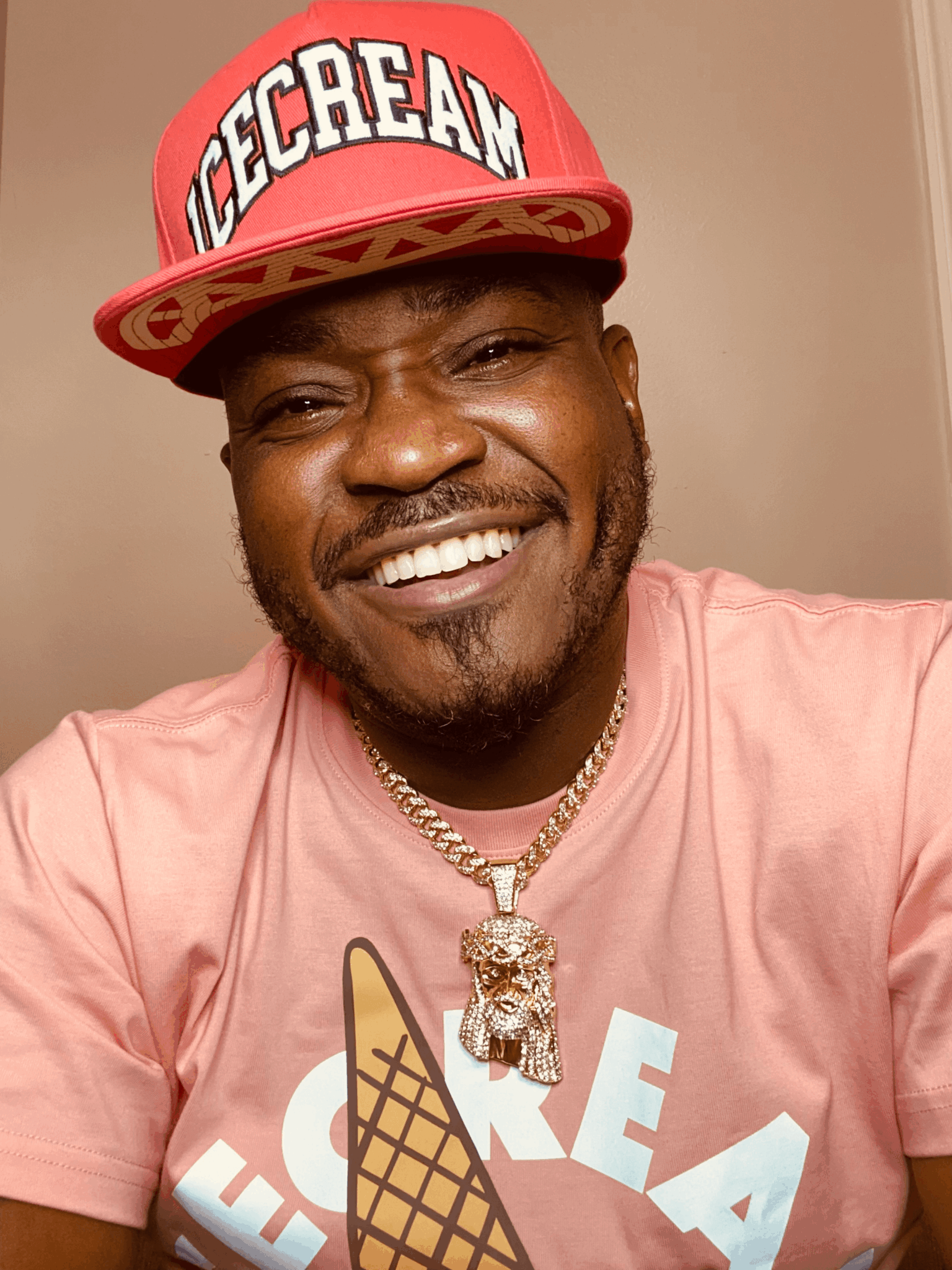 Meet Chris Fields – CanvasRebel Magazine