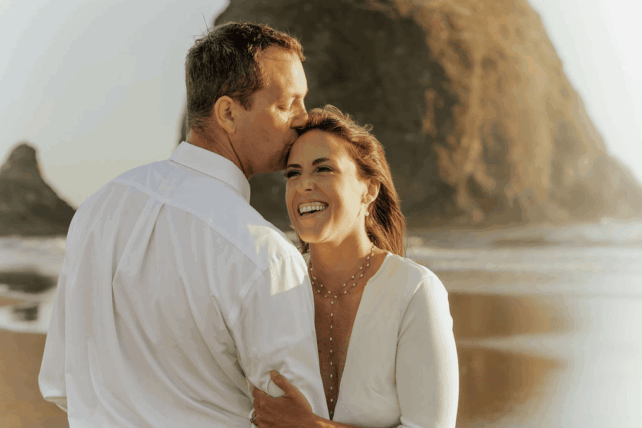 Meet Chelsea Roberts – CanvasRebel Magazine