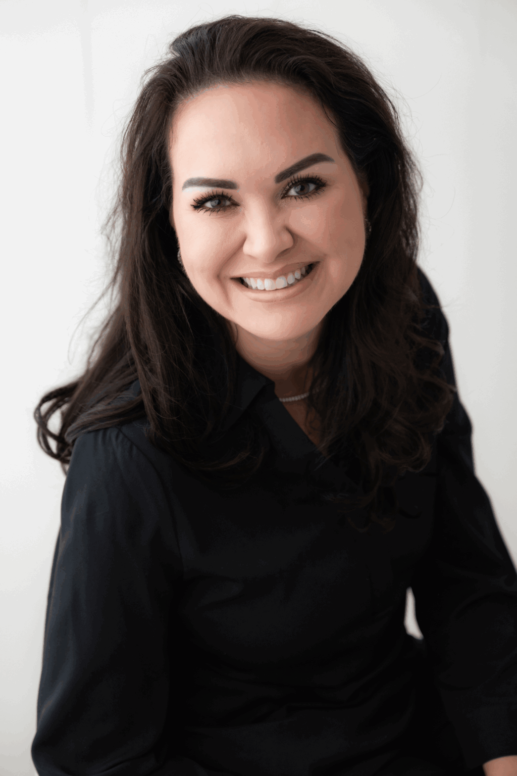 Meet Erica Sharp – CanvasRebel Magazine