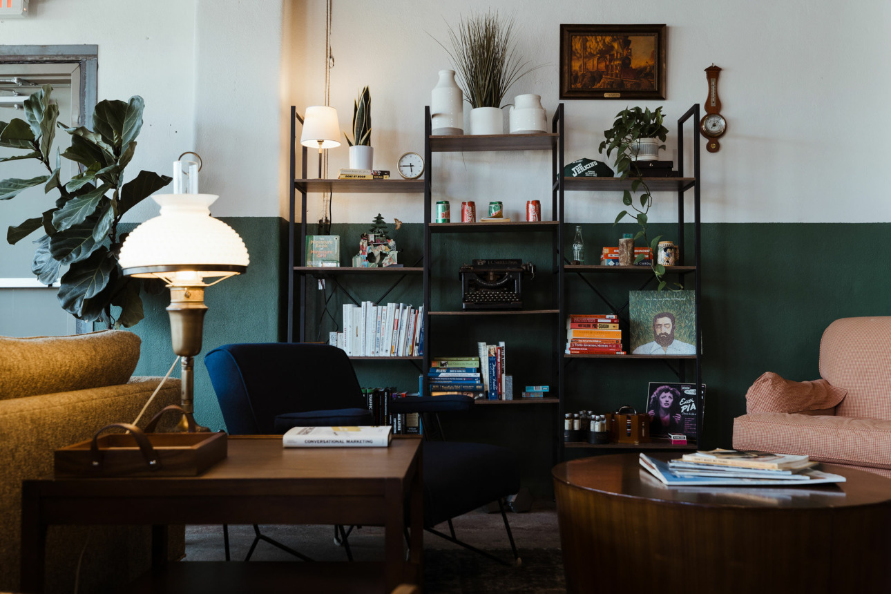 Meet Daniel Lamb – CanvasRebel Magazine