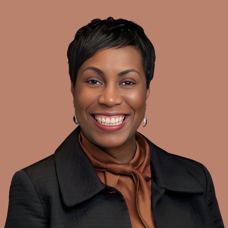 Meet Mitzie White – CanvasRebel Magazine