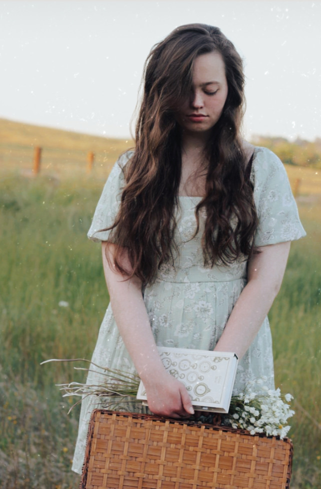 Meet Moriyah Cordova – CanvasRebel Magazine