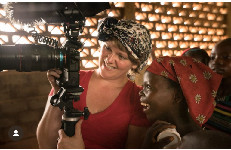 Meet Suzy Beck – CanvasRebel Magazine