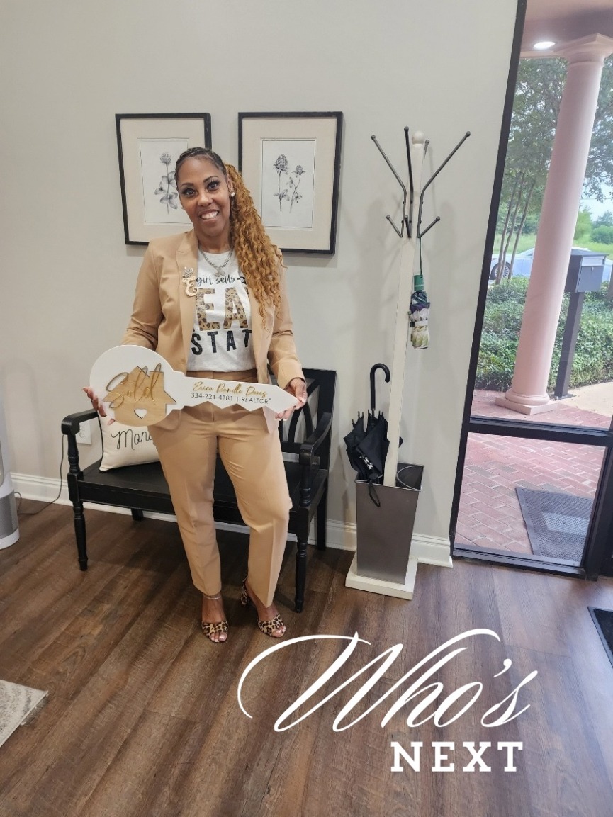 Meet Erica Randle Davis – CanvasRebel Magazine