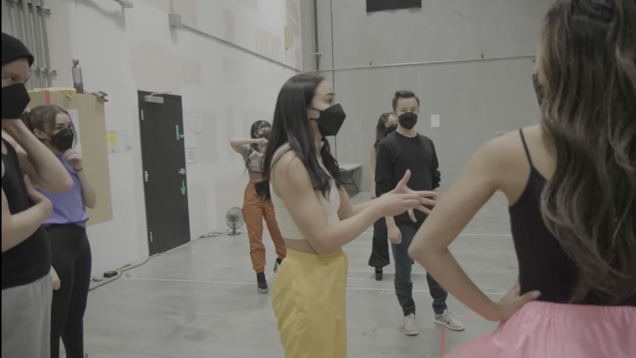 Meet Randa Barett – CanvasRebel Magazine