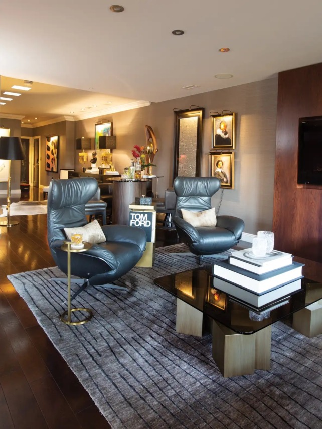 Meet Danny Russo – CanvasRebel Magazine