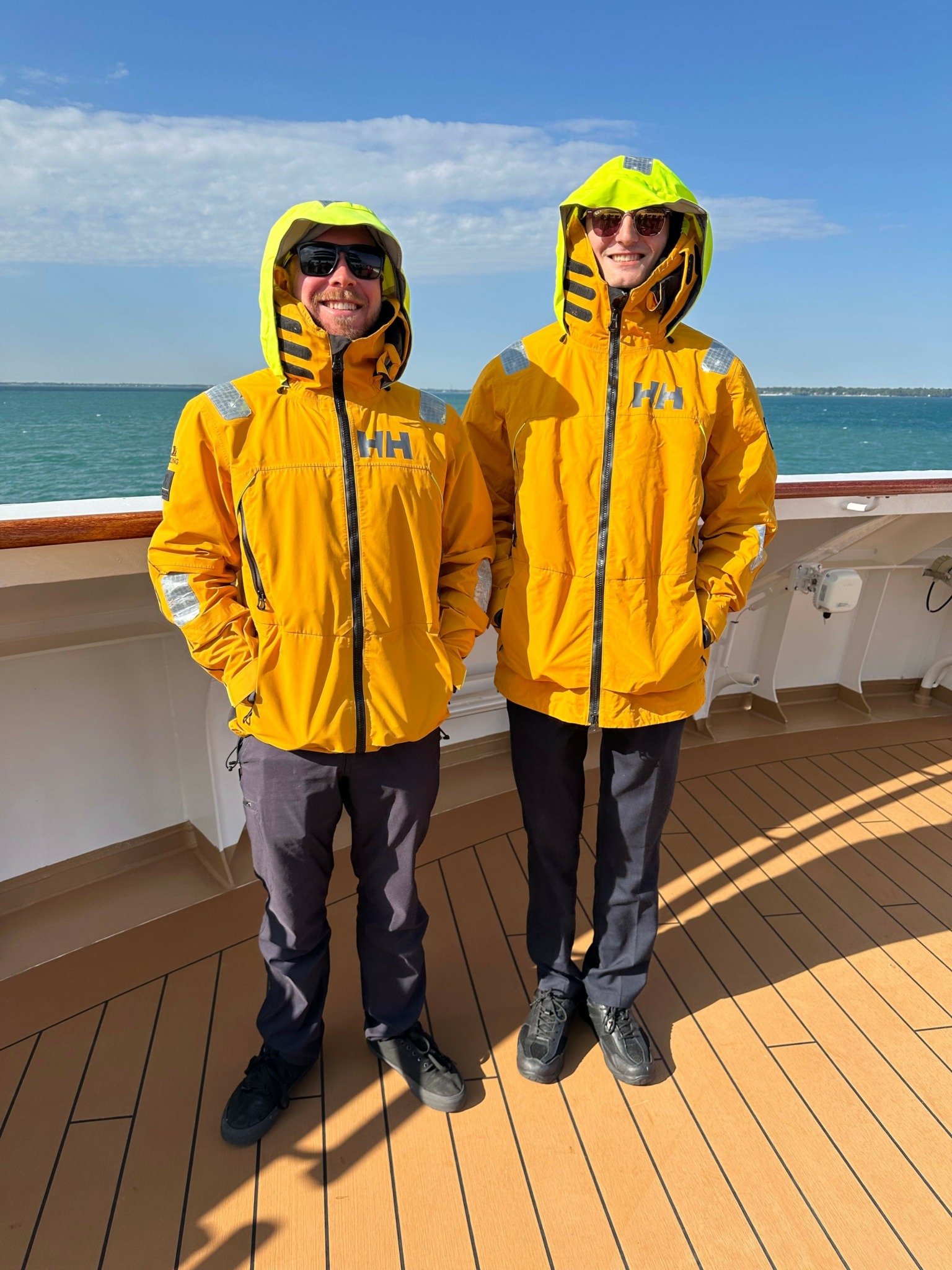 Meet Nikolas Yanek-chrones – CanvasRebel Magazine