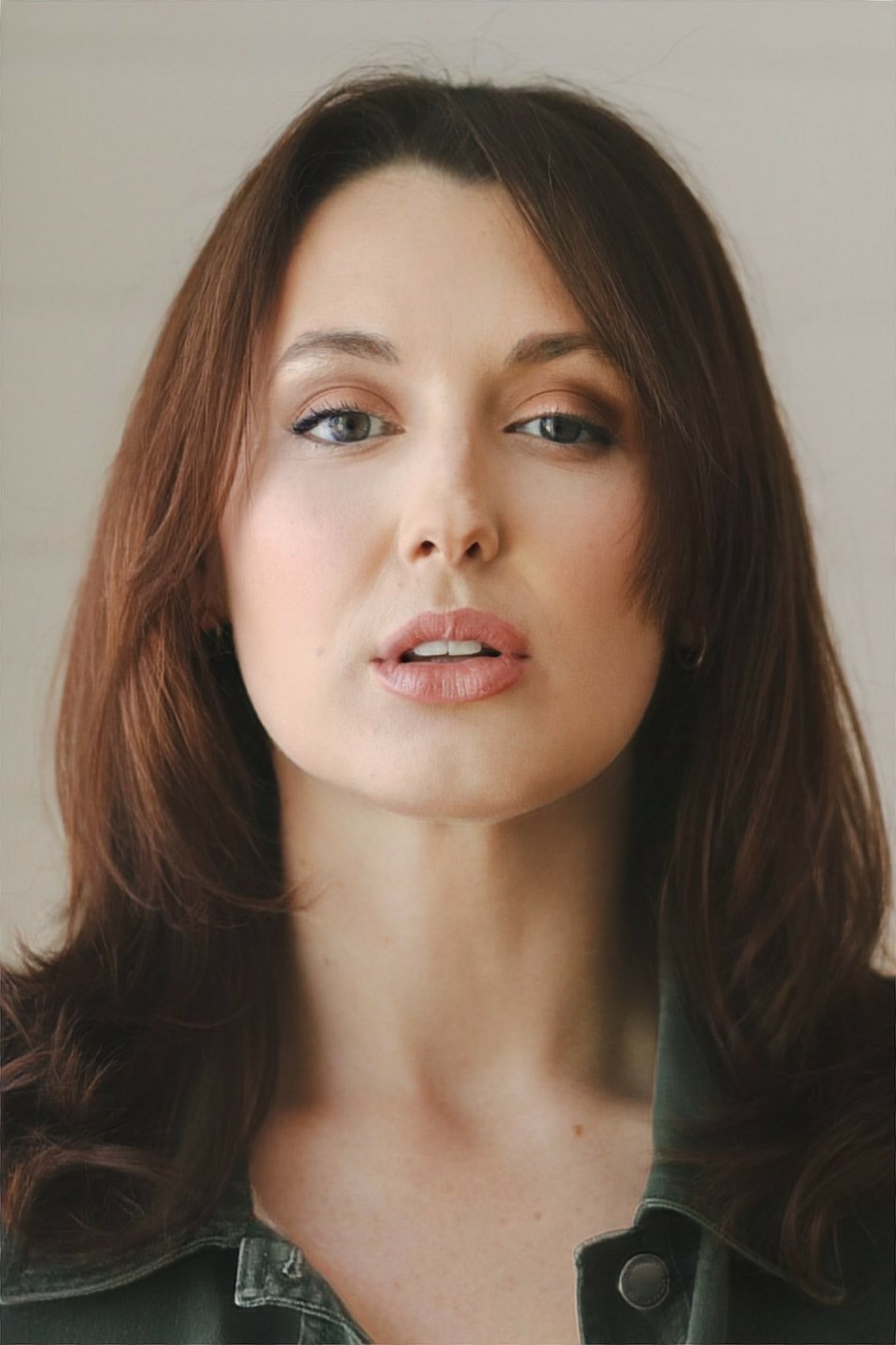 Meet Jonna Capone – CanvasRebel Magazine