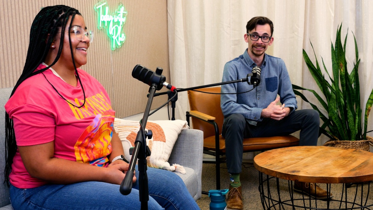 Meet Vance Smith – CanvasRebel Magazine