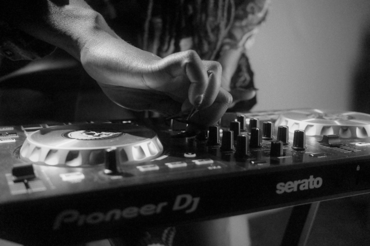 Meet Joyce Joseph – CanvasRebel Magazine