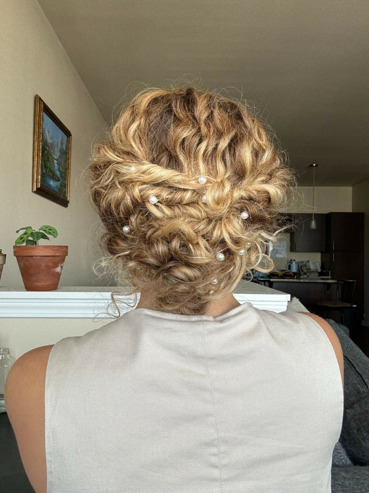 Meet Sierra Miller – CanvasRebel Magazine