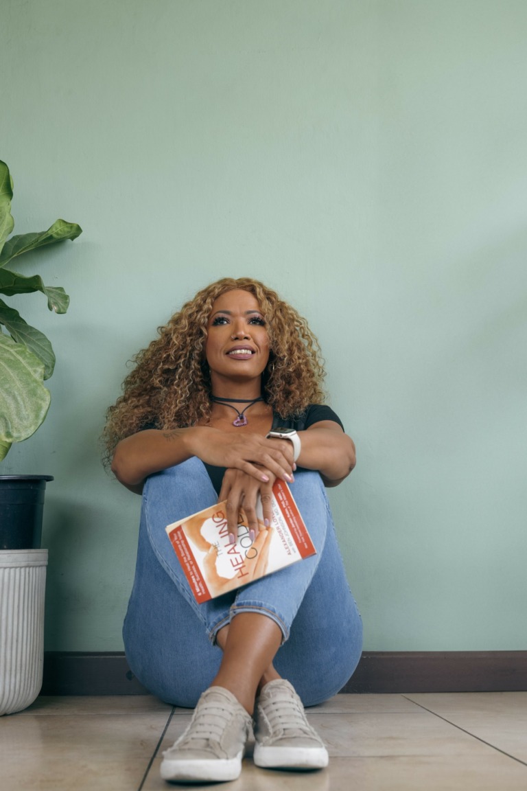 Meet Danielle Parkinson – CanvasRebel Magazine