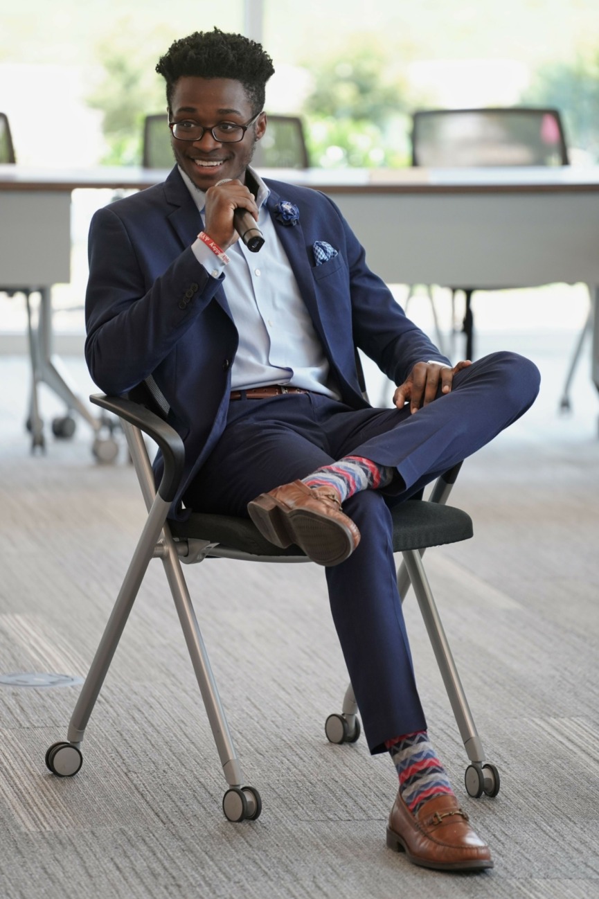 Meet Myles Harris – CanvasRebel Magazine