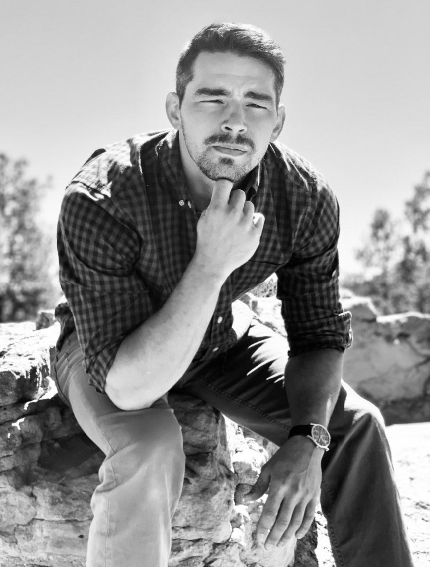 Meet Jacob Hacker – CanvasRebel Magazine