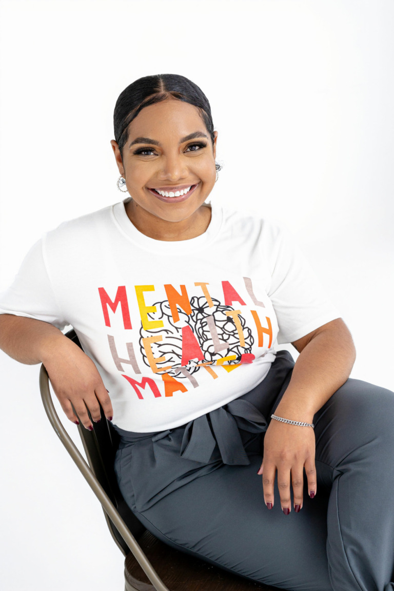Meet Kayla Mainja – CanvasRebel Magazine