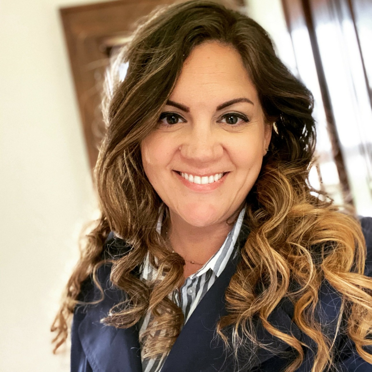 Meet Stephanie Shapiro – CanvasRebel Magazine