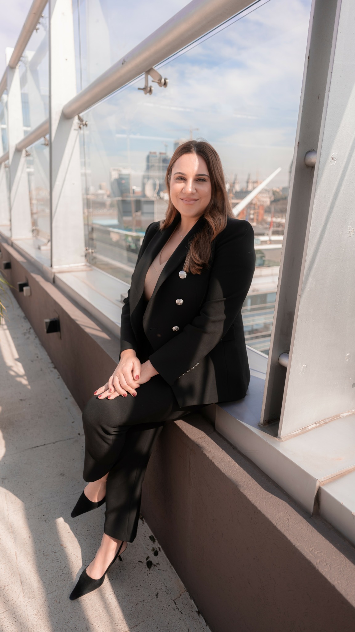 Meet Michelle Abeckjerr – CanvasRebel Magazine